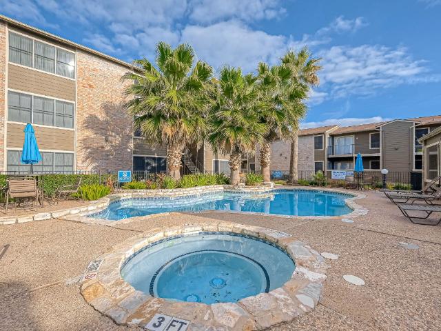 1 BR, 1 BA Apartment 10250 Lands End Drive, Houston, TX 77099