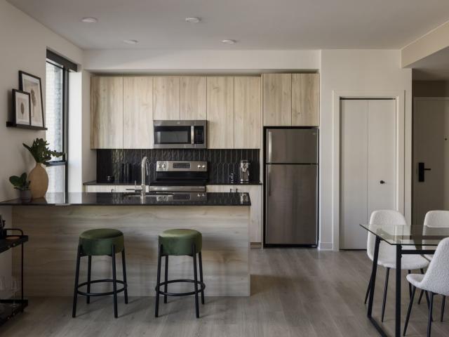 1 BR, 1 BA Apartment 1025 East Armour Boulevard Unit 702, Kansas City, MO 64109