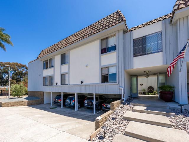1 BR, 1 BA Apartment 1025 West University Avenue #2 Unit 10, San Diego, CA 92103