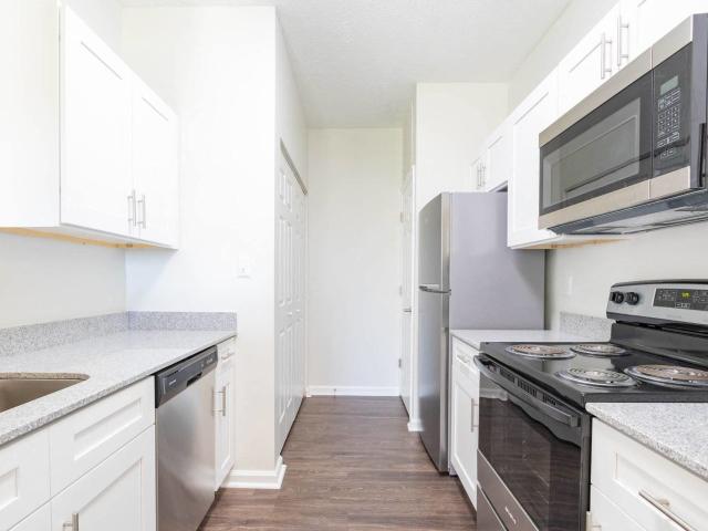 1 BR, 1 BA Apartment 10272 Steeplechase Drive Unit 270D, Avon, IN 46123