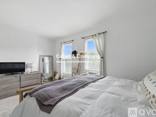 1 BR, 1 BA Apartment 102 Appleton St, Unit 3A, Boston, MA 02116