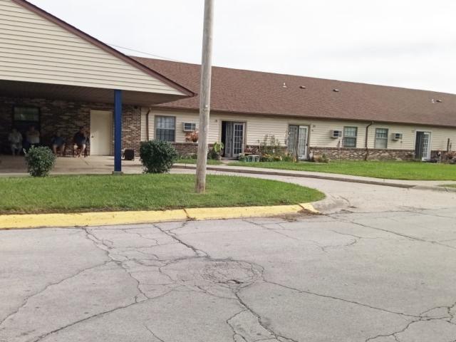 1 BR, 1 BA Apartment 102 Price Street Lynn, Lynn, IN 47355