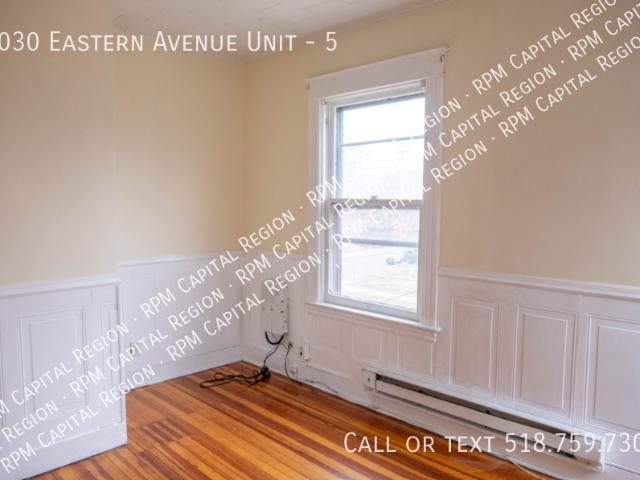 1 BR, 1 BA Apartment 1030 Eastern Avenue Unit, Schenectady, NY 12308