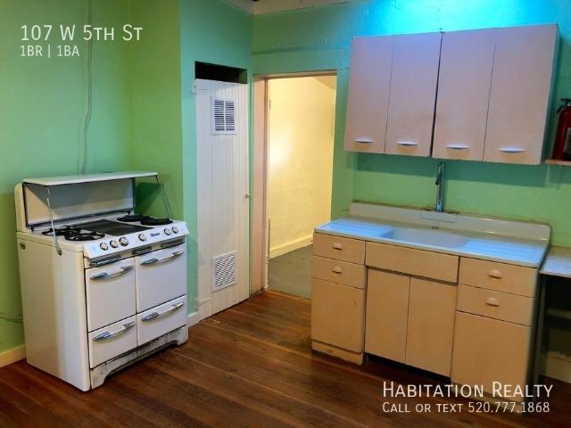 1 BR, 1 BA Apartment 107 W 5th St, Tucson, AZ 85705