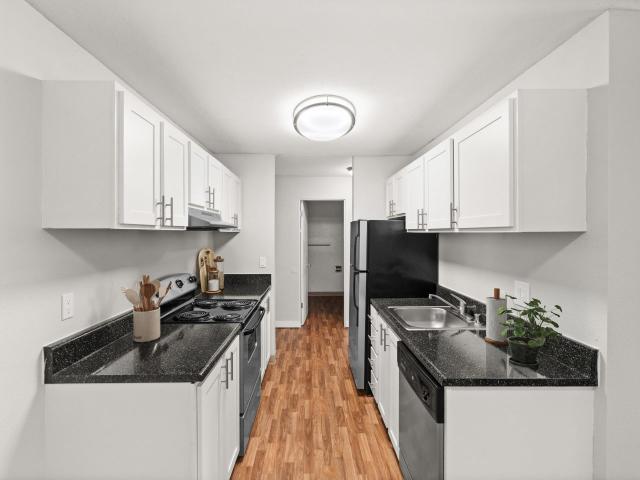 1 BR, 1 BA Apartment 10408 SE 174th St Unit B208, Renton, WA 98055