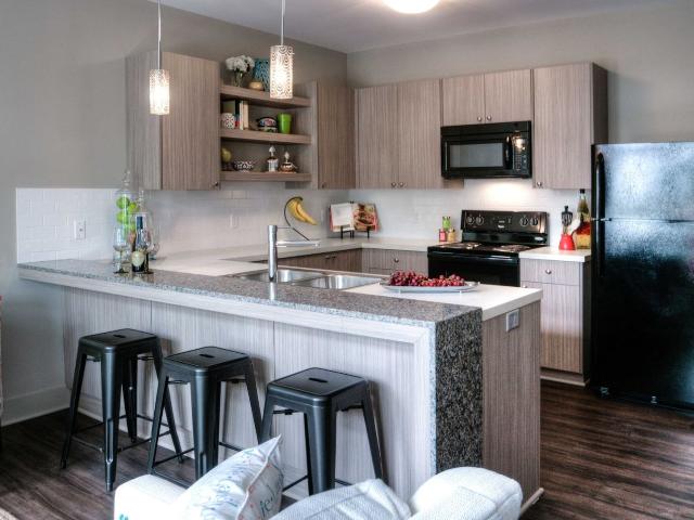 1 BR, 1 BA Apartment 1042 S 30th Ave Unit 1042 201, Omaha, NE 68105