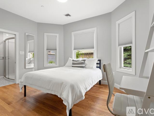 1 BR, 1 BA Apartment 1047 Saratoga St, Unit 1, Boston, MA 02128