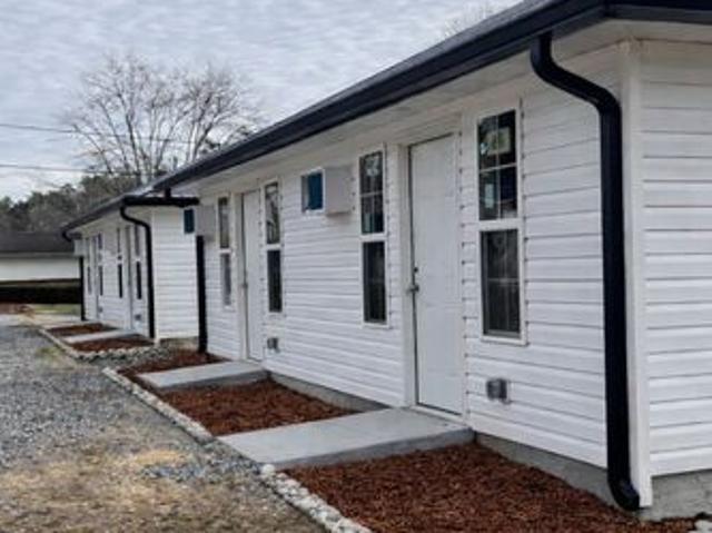 1 BR, 1 BA Apartment 1048 Bryan Dr, Unit A, Dayton, TN 37321
