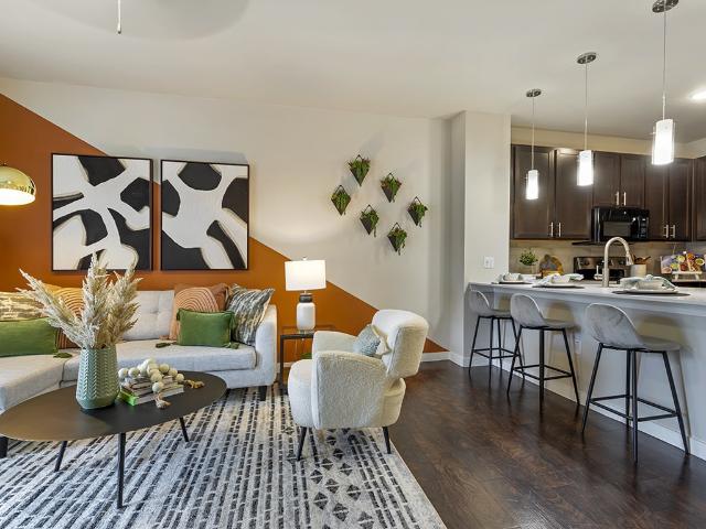 1 BR, 1 BA Apartment 10500 South IH 35 Frontage Road Unit 1405, Austin, TX 78748