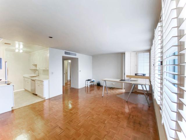 1 BR, 1 BA Apartment 10501 Wilshire Blvd, Los Angeles, CA 90024