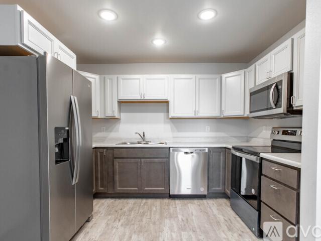 1 BR, 1 BA Apartment 1050 Valley Dr, Unit 1, Rapid City, SD 57703