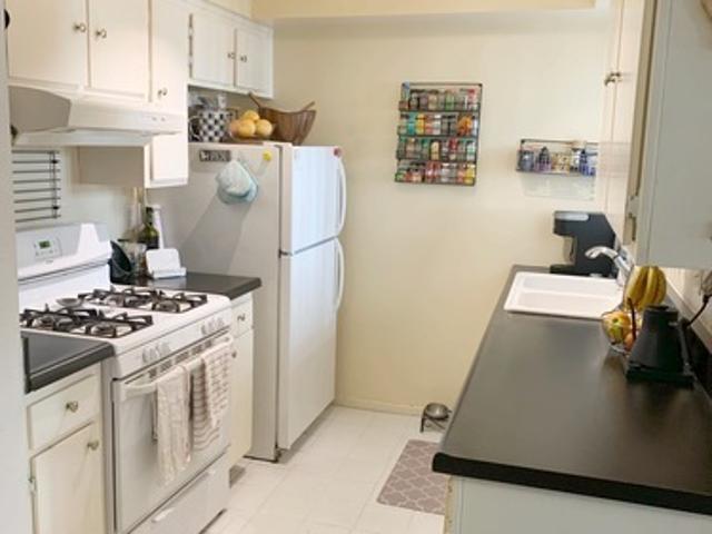 1 BR, 1 BA Apartment 10521 National Boulevard, Unit 114, Los Angeles, CA 90034