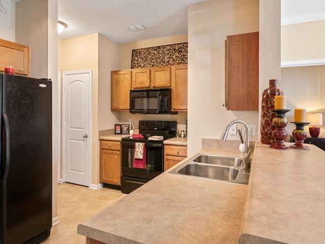 1 BR, 1 BA Apartment 10558 Eastern Shore Boulevard Unit 2124, Daphne, AL 36527