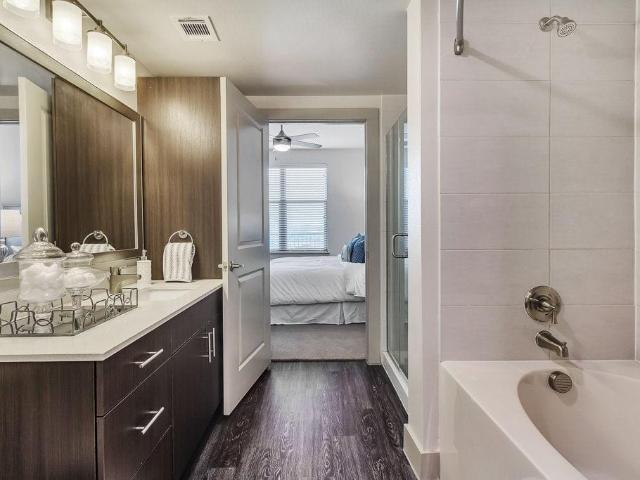 1 BR, 1 BA Apartment 10550 N Central Expy Unit 262, Dallas, TX 75231