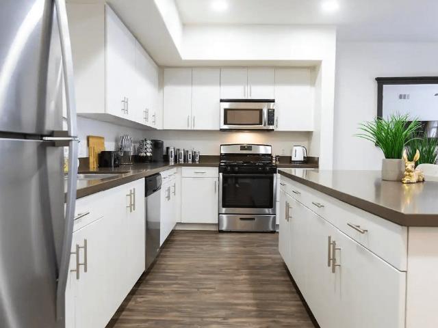 1 BR, 1 BA Apartment 1056 E Philadelphia St Unit F048, Ontario, CA 91761