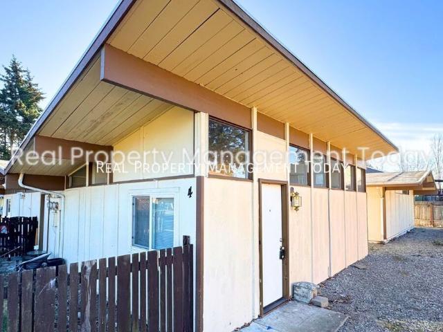 1 BR, 1 BA Apartment 105 114th St S, Tacoma, WA 98444