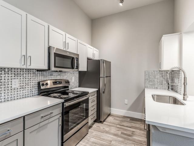 1 BR, 1 BA Apartment 10600 Six Pines Drive Unit 2226, Spring, TX 77380