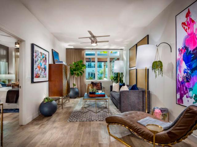 1 BR, 1 BA Apartment 10601 Washington Blvd, Culver City, CA 90232