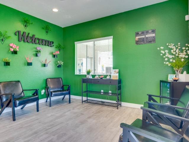 1 BR, 1 BA Apartment 10654 North 60th Avenue Unit 2067, Glendale, AZ 85304