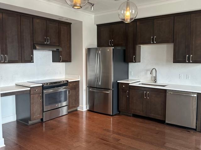 1 BR, 1 BA Apartment 106 W 14th St, Kansas City, MO 64105