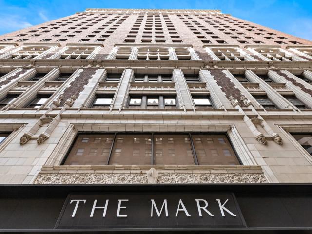 1 BR, 1 BA Apartment 106 West 11th Street Unit 204, Kansas City, MO 64105