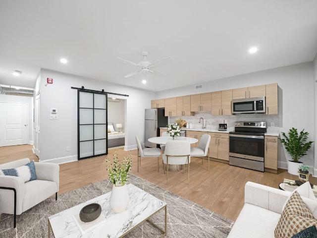 1 BR, 1 BA Apartment 106 South Front St Unit 517 002D, Philadelphia, PA 19106