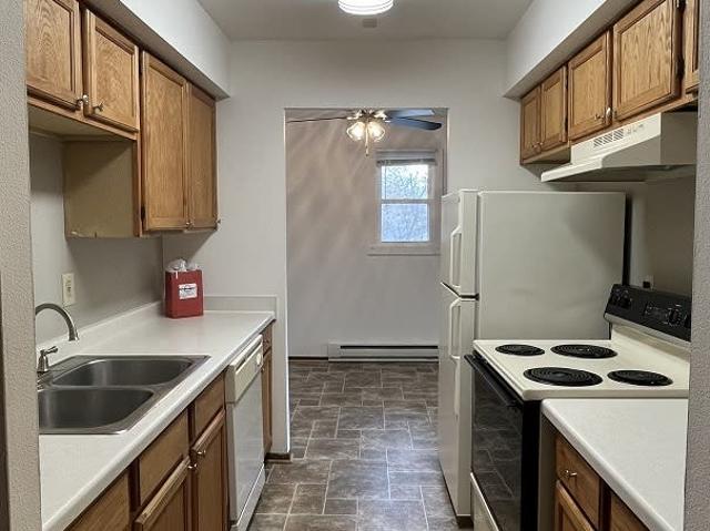 1 BR, 1 BA Apartment 10701 West Grange Avenue Unit 10703 31, Hales Corners, WI 53130