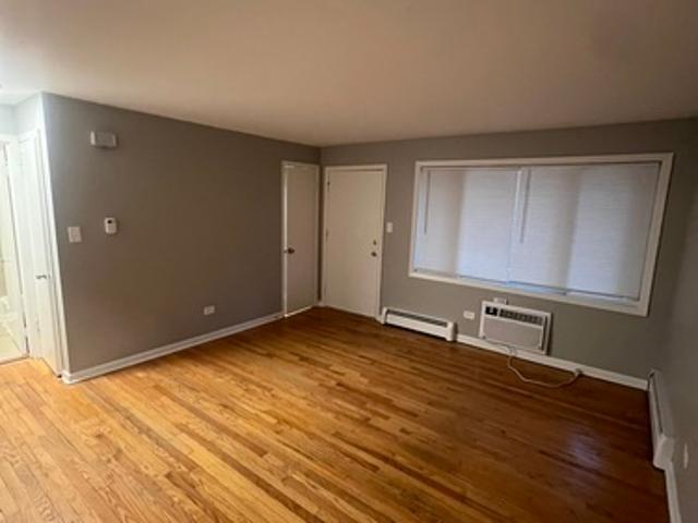 1 BR, 1 BA Apartment 10720 S Ridgeland Ave, Unit 18, Worth, IL 60482