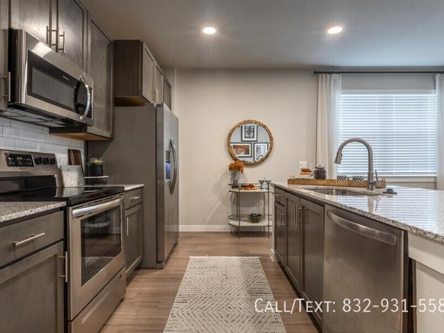 1 BR, 1 BA Apartment 10829 Hammerly Blvd, Houston, TX 77043