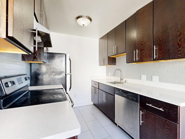 1 BR, 1 BA Apartment 1085 S Van Ness Ave, San Francisco, CA 94110