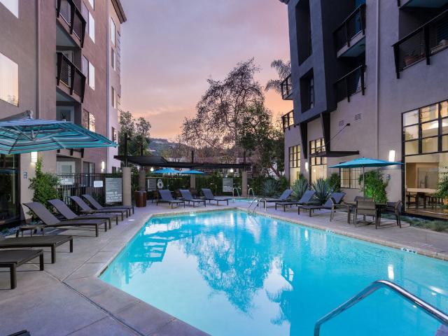 1 BR, 1 BA Apartment 10945 Bluffside Drive Unit 453, Studio City, CA 91604