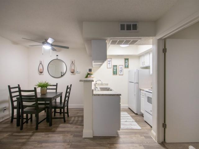1 BR, 1 BA Apartment 10951 Stone Canyon Road Unit 337, Dallas, TX 75230