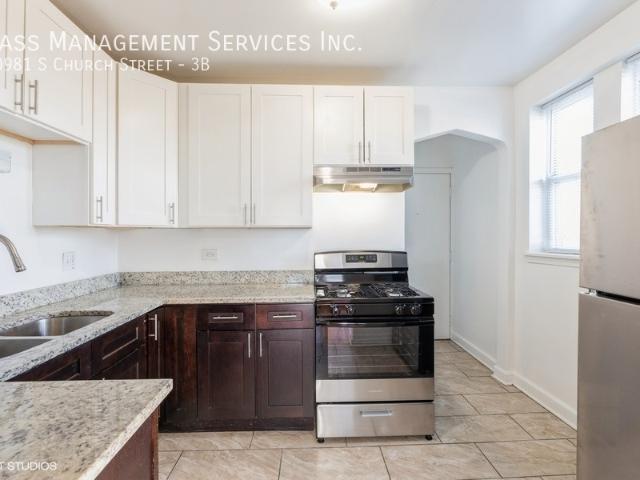 1 BR, 1 BA Apartment 10981 S Church Street, Chicago, IL 60643