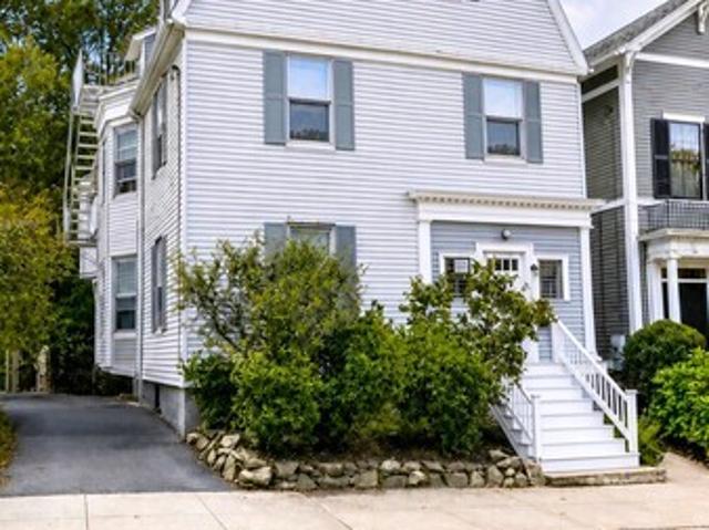 1 BR, 1 BA Apartment 109 Bowen St, Unit 3, Providence, RI 02906