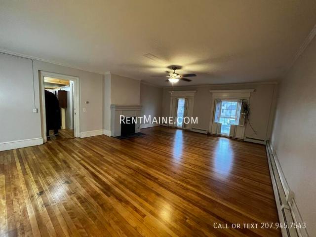 1 BR, 1 BA Apartment 109 State St. Apt Bangor, ME 04401
