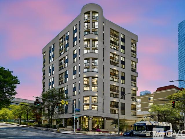1 BR, 1 BA Apartment 10 Cottage Pl, Unit G3, White Plains, NY 10601