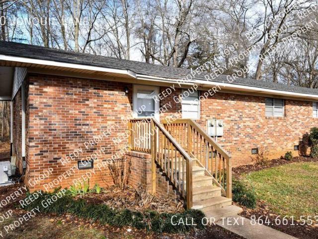 1 BR, 1 BA Apartment 10 Jonquil Lane, Taylors, SC 29687