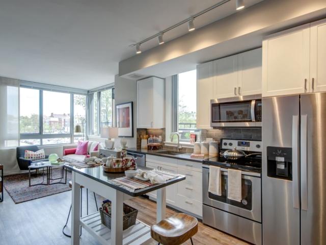 1 BR, 1 BA Apartment 1100 2nd Place Southeast Unit 2 816, Washington, DC 20003