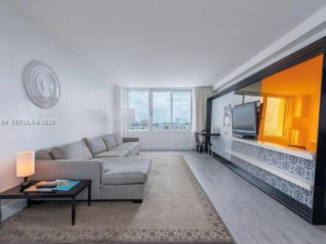 1 BR, 1 BA Apartment 1100 West Ave # 721, Miami Beach FL 33139, Miami Beach, FL 33139