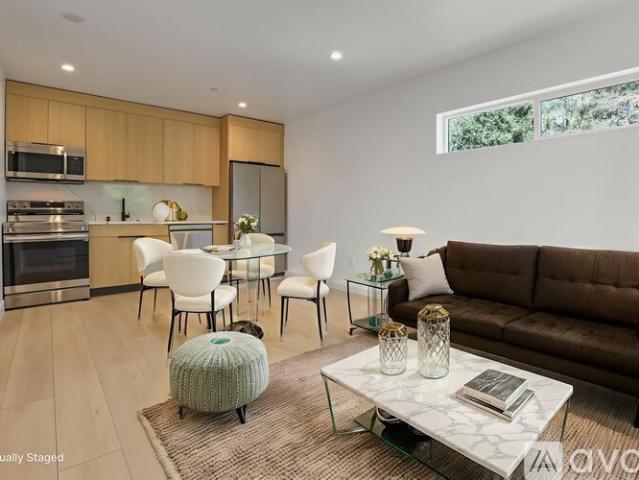 1 BR, 1 BA Apartment 11010 Hortense St, Unit 1/4, Los Angeles, CA 91602