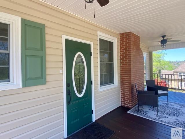1 BR, 1 BA Apartment 1101 Spainhour Street Southwest, Unit A, Lenoir, NC 28645