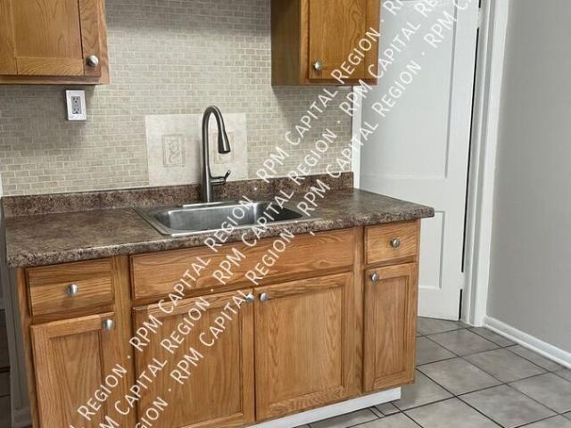 1 BR, 1 BA Apartment 1102 1108 Barrett Street, Schenectady, NY 12305
