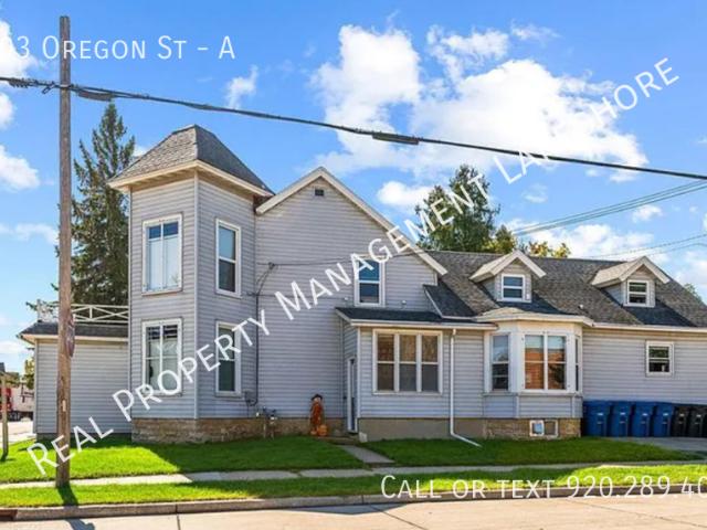 1 BR, 1 BA Apartment 1103 Oregon St, Oshkosh, WI 54902