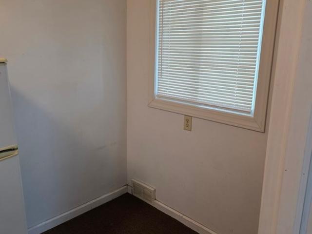 1 BR, 1 BA Apartment 1104 W 8th St, Hastings, NE 68901