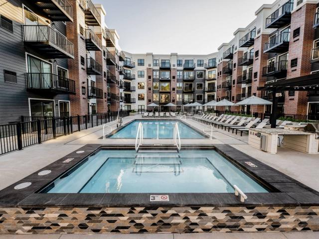 1 BR, 1 BA Apartment 11050 Red Circle Drive Unit 409, Hopkins, MN 55343