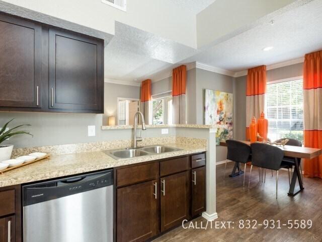 1 BR, 1 BA Apartment 1108 Enclave Pkwy, Houston, TX 77077