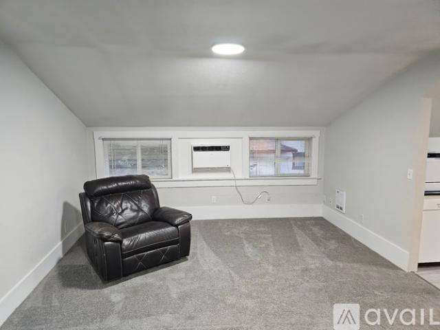 1 BR, 1 BA Apartment 110 North Delaware Avenue, Unit A, Wenatchee, WA 98801