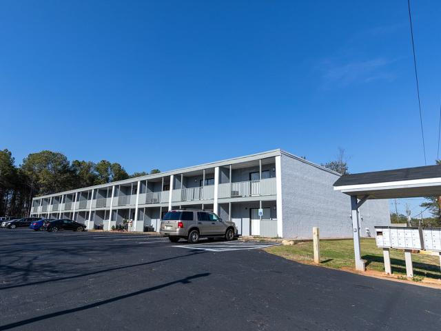 1 BR, 1 BA Apartment 110 Nunnally Road, Anderson, SC 29625