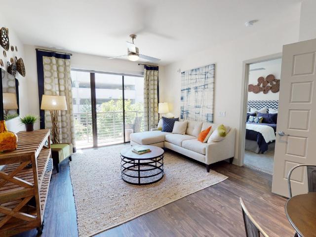 1 BR, 1 BA Apartment 1110 South Cesar Chavez Boulevard Unit 3079, Dallas, TX 75201