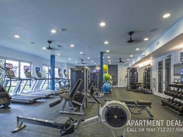 1 BR, 1 BA Apartment 11115 Katy FwyÂ, Houston, TX 77079
